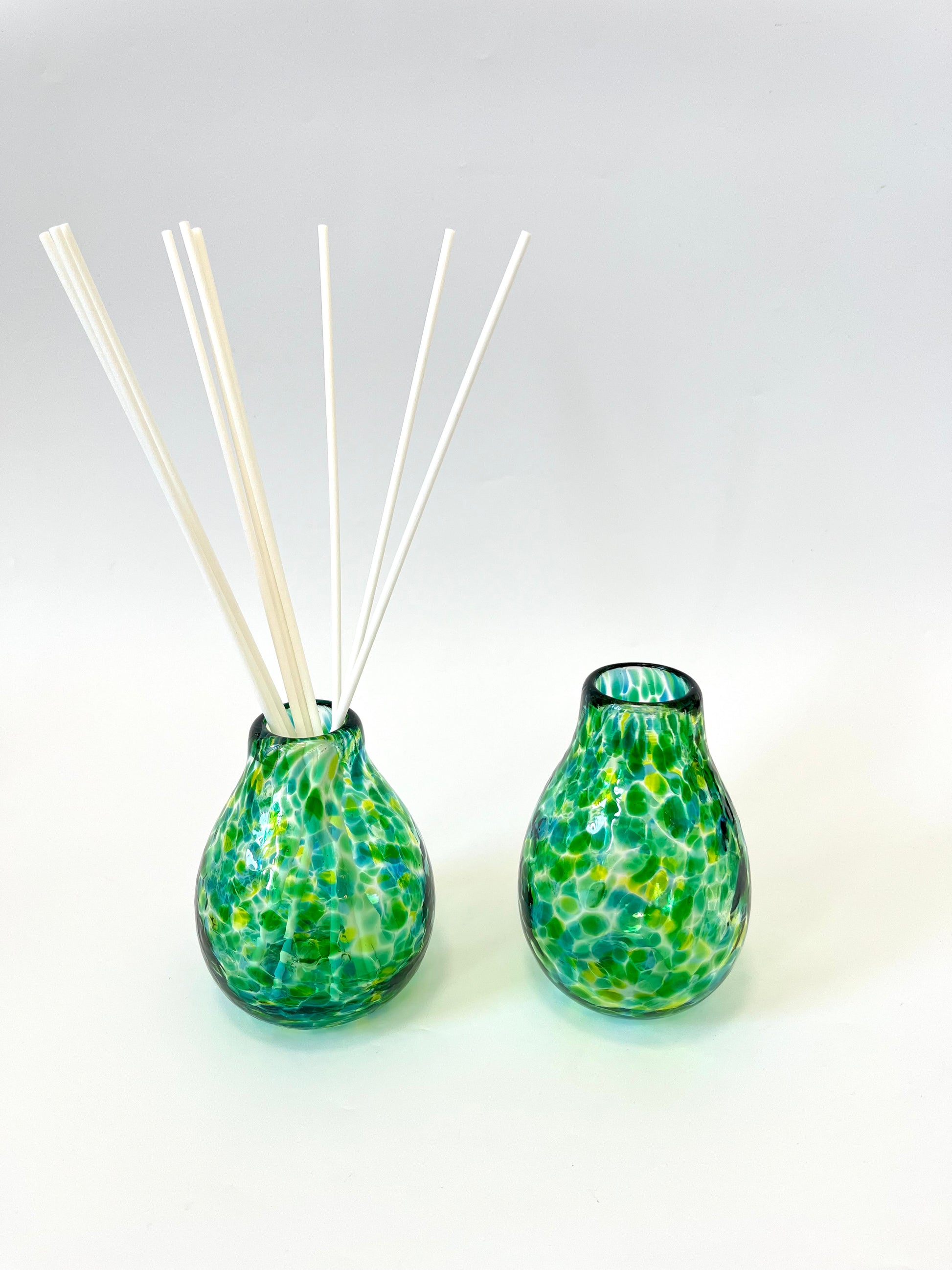 Handblown Glass Diffuser/Vase - Sea Green – Inc Design Store
